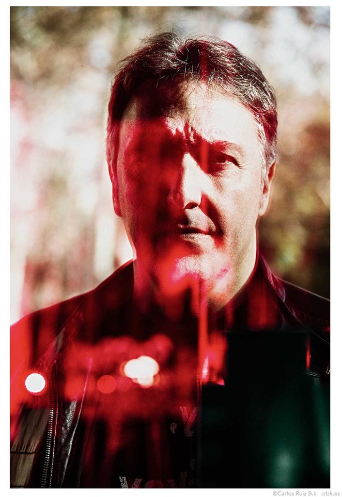 CARLOS ZANÓN: EL DETECTIVE YA TIENE QUIEN LE ESCRIBA - Qué Leer