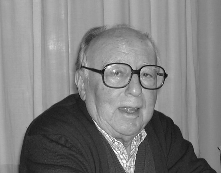 Augusto Monterroso, el dinosaurio más famoso de las letras - Qué Leer